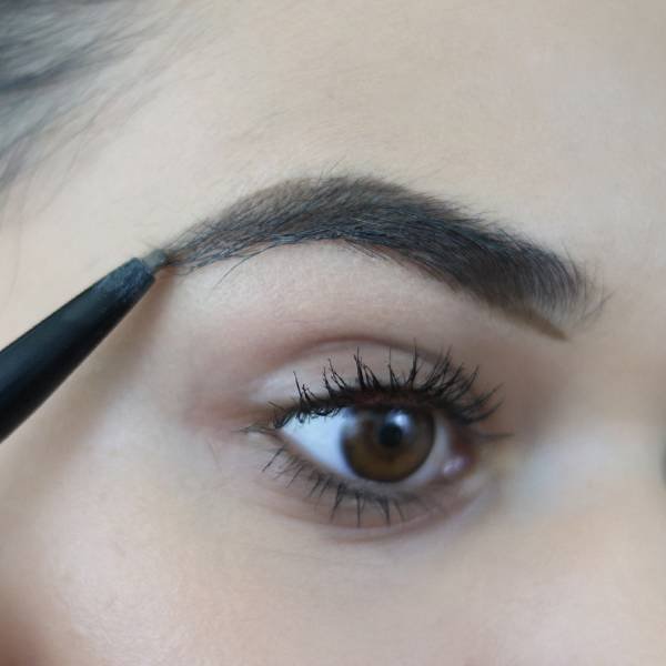 How to Get Eyebrows Like an Influencer | Makeup.com