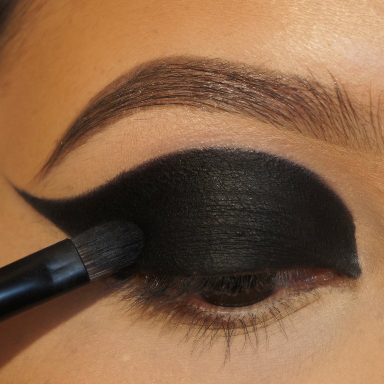 Glossy Black Cut Crease Eyeshadow Tutorial | Makeup.com