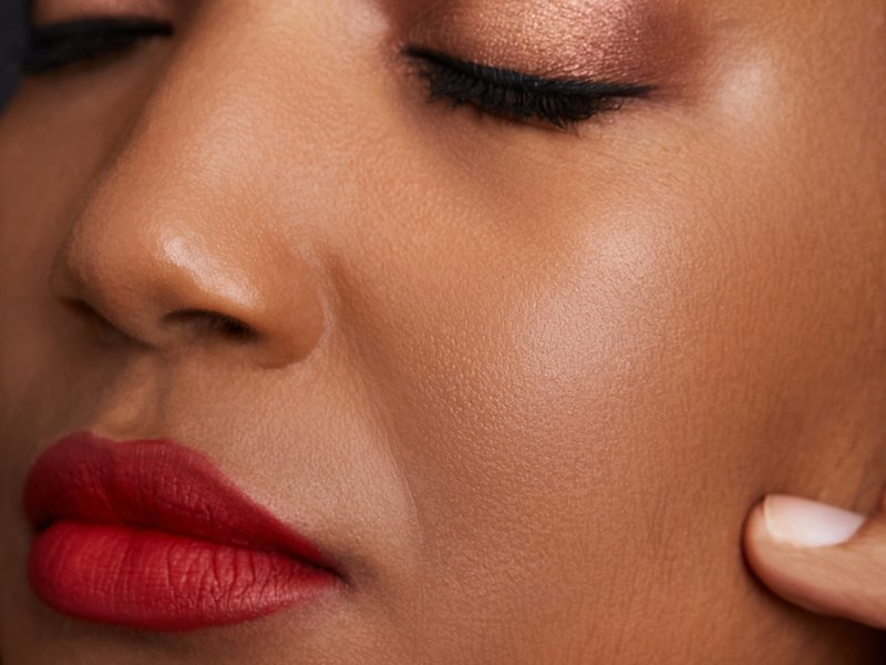 Oxidation: Why Foundation Turns Orange | Makeup.com