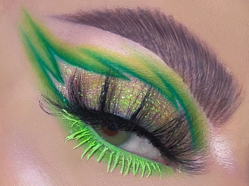 Best Frosted Eye Makeup Products 2021 | Makeup.com