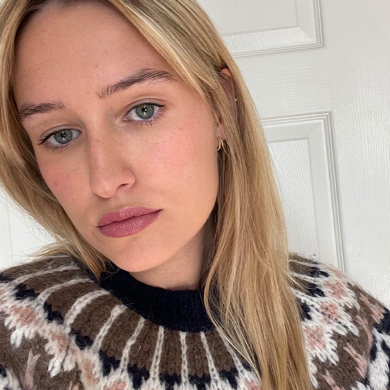 L’Oréal Paris Colour Riche Intense Volume Matte Lipstick Review ...